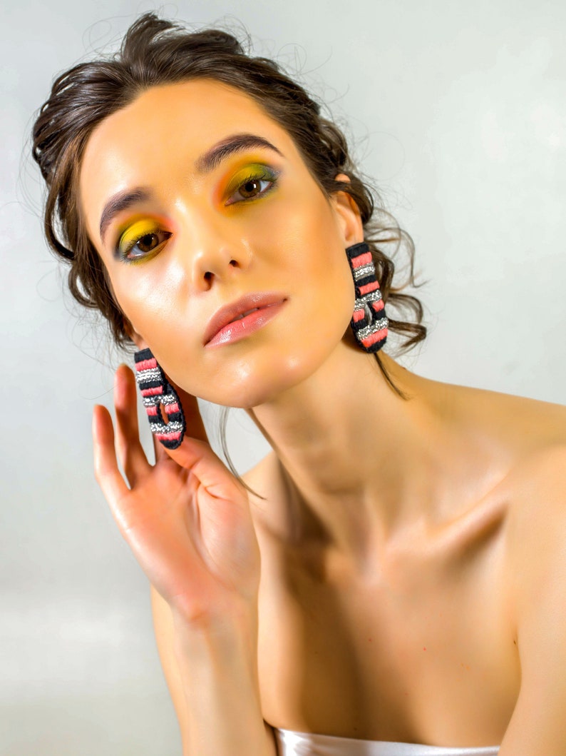 How To Choose The Best Earring Styles For Your Face Shape - Flutter ...